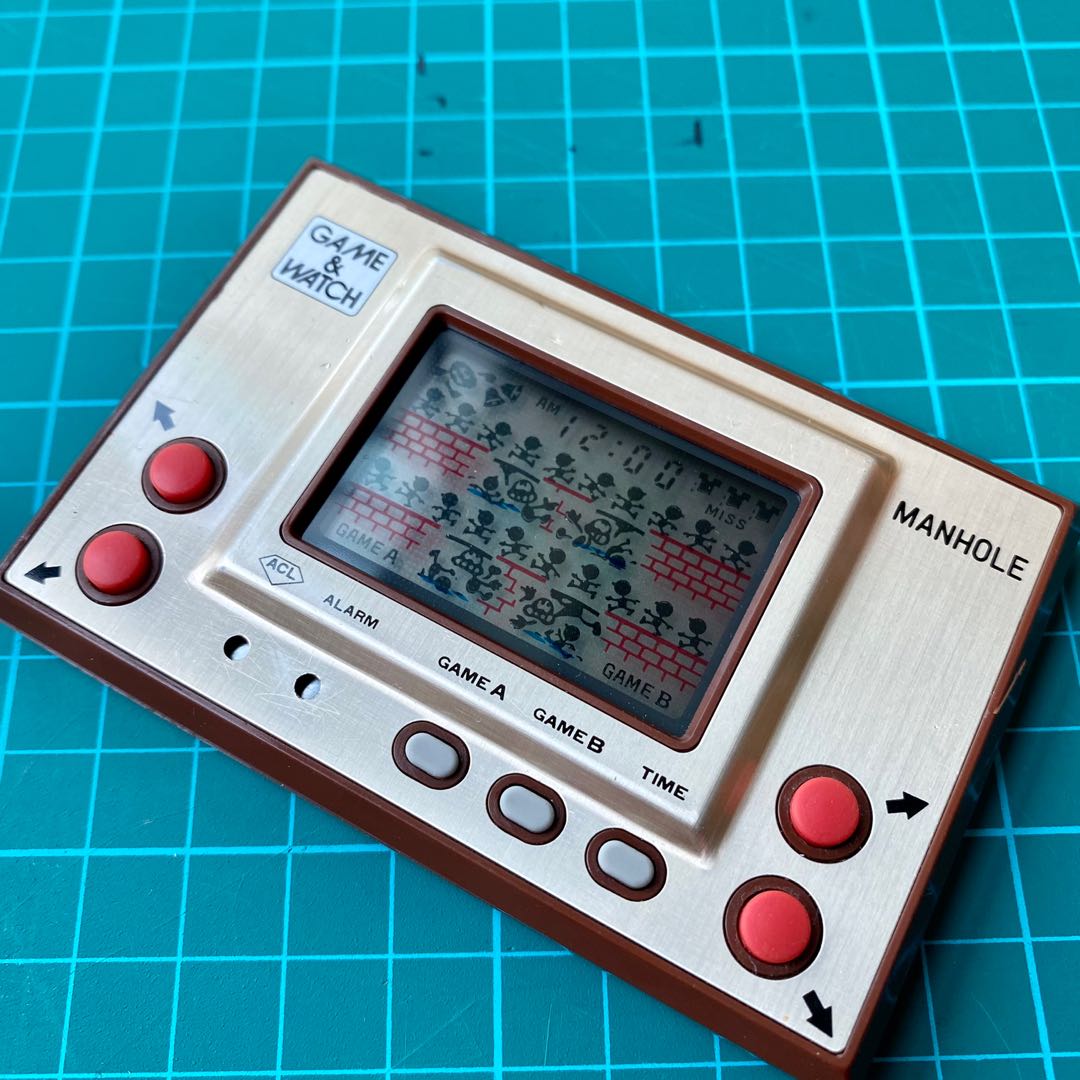 Manhole - Vintage 1981 Nintendo Game&Watch (Gold-Series), Hobbies ...