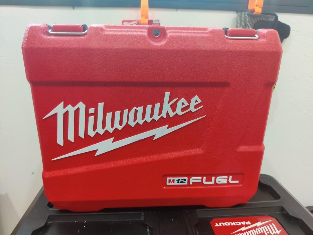 Milwaukee M12 stubby box (hardcase), TV & Home Appliances, Electrical ...