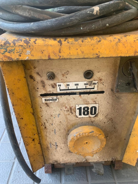 National Panasonic Welding Machine 180AMP, Commercial & Industrial ...