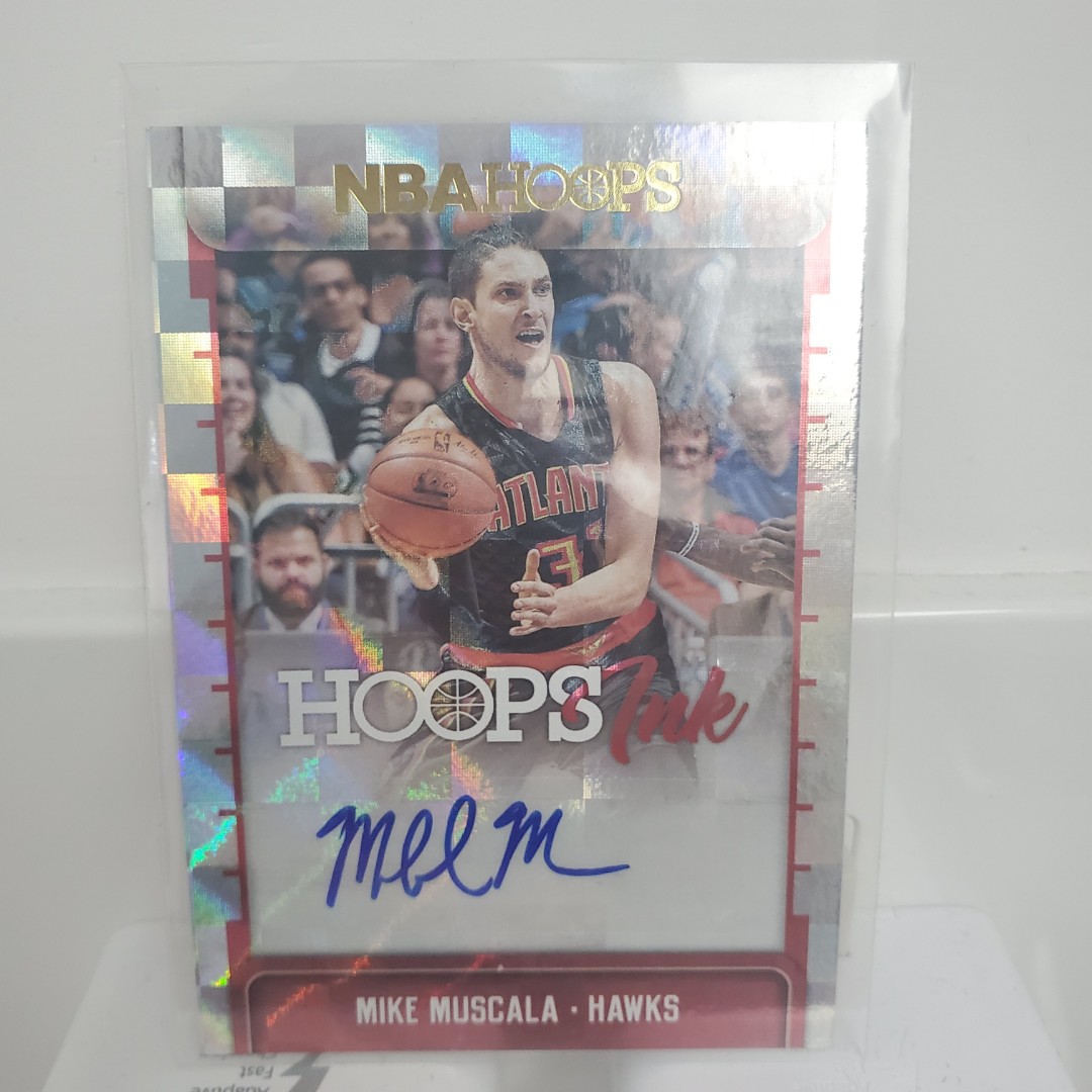 NBA Auto x 2 Mike Muscala + Justin Patton, 興趣及遊戲, 收藏品及紀念品, 明星周邊 - Carousell