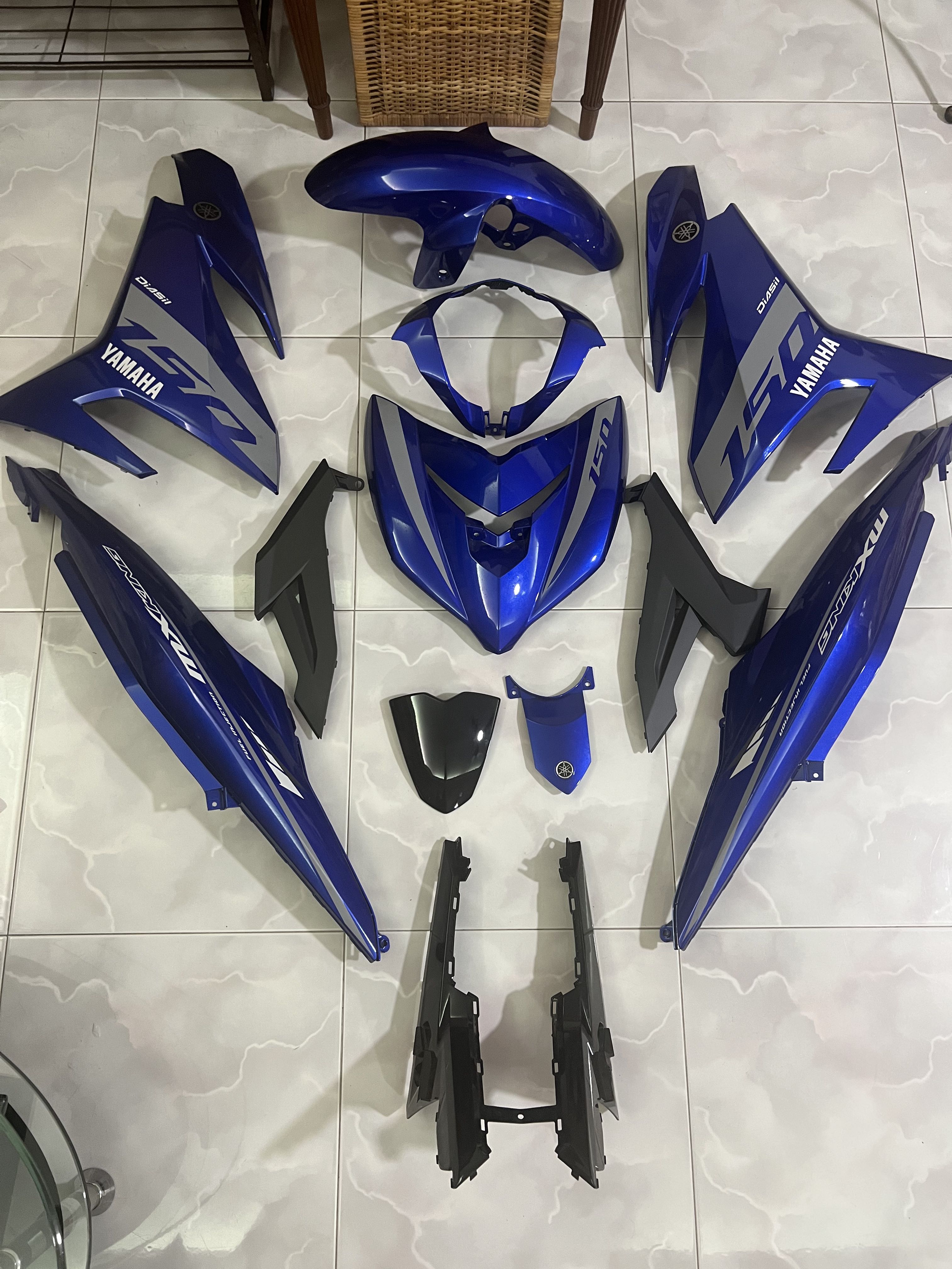 Orimotor Sniper V2 coverset, Motorcycles, Motorcycle Accessories on ...