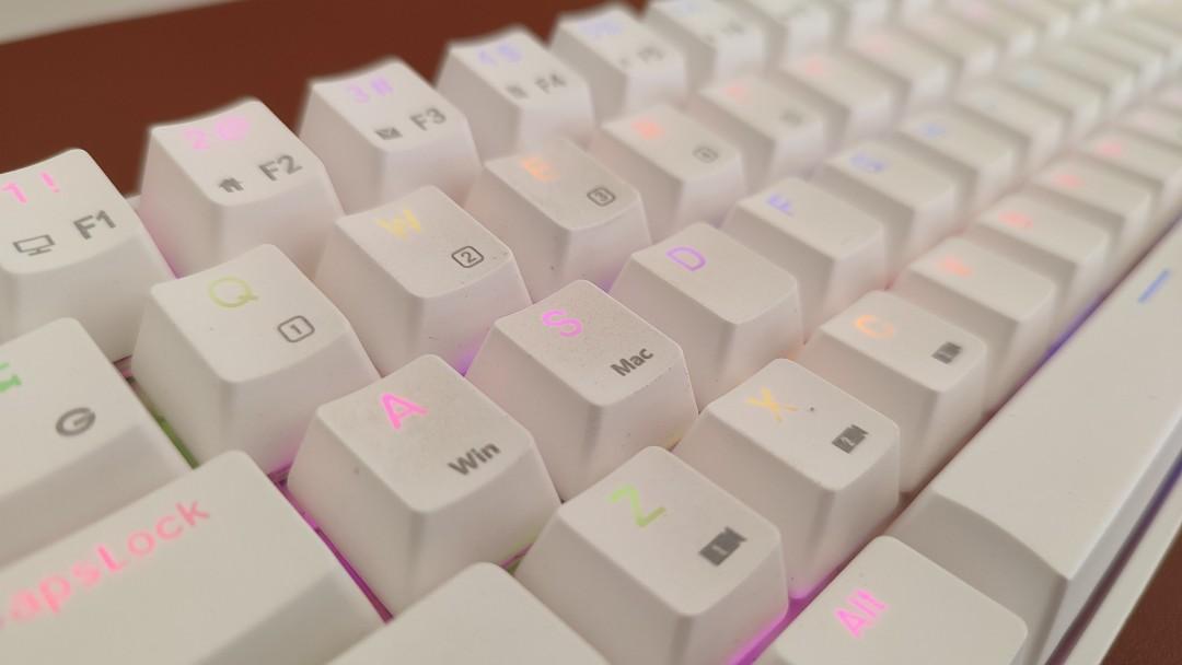 RK68 RGB with Acrylic Case and Stand, Computers & Tech, Parts ...