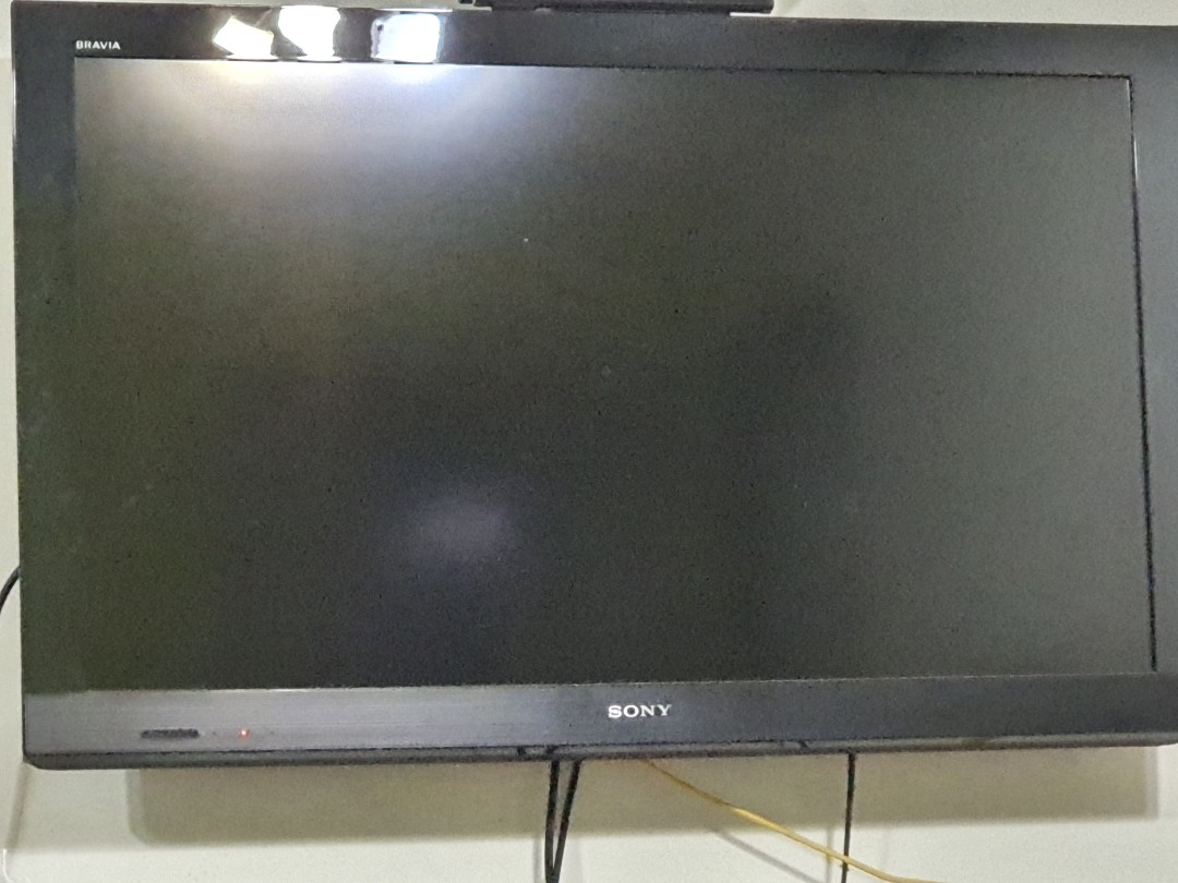 Sony BRAVIA 40" LCD TV, TV & Home Appliances, TV & Entertainment, TV on ...