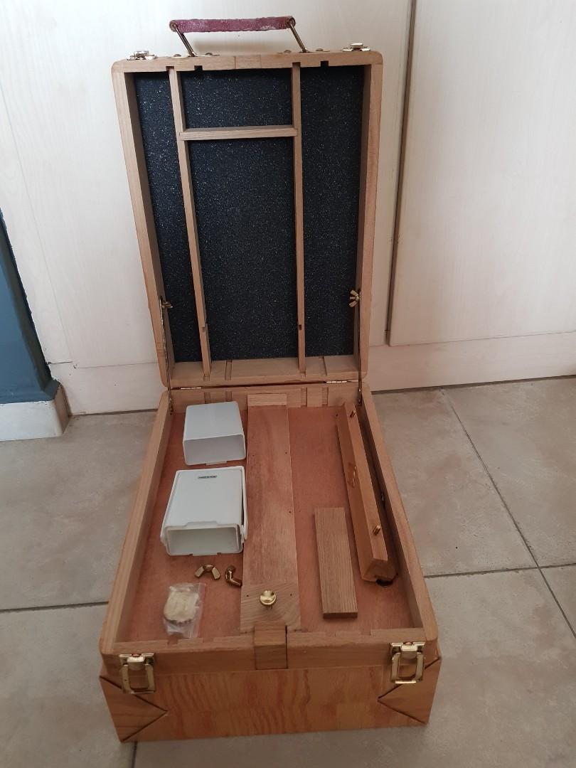 Tabletop Box Easel, Hobbies & Toys, Stationery & Craft, Craft Supplies ...