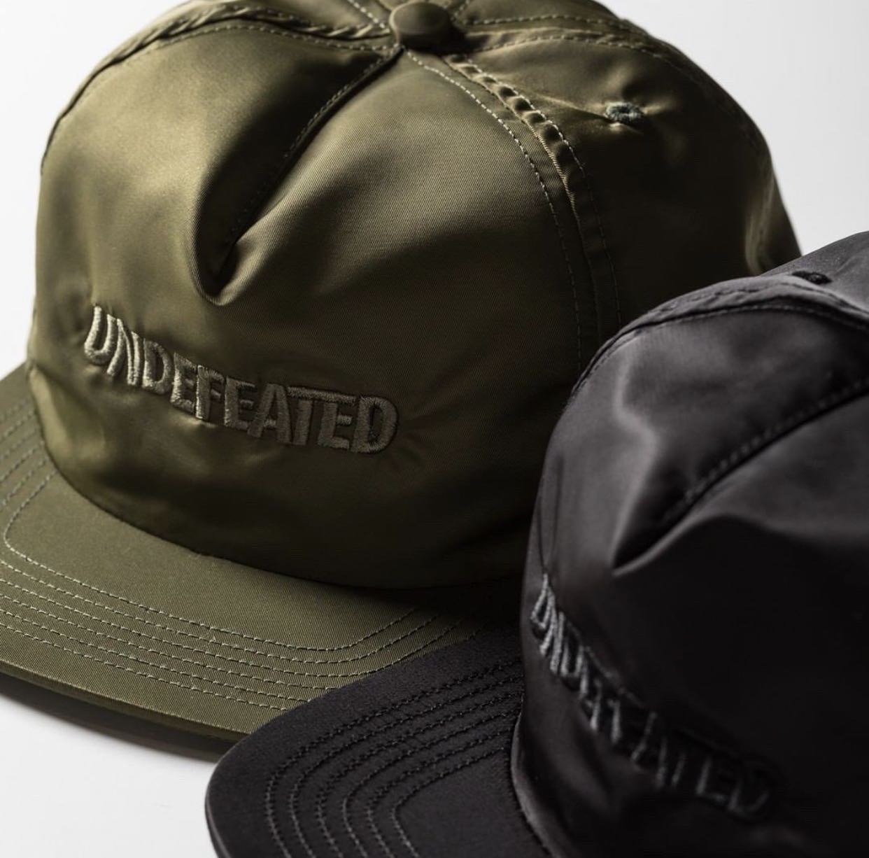 Undefeated Wording Satin Cape, Men's Fashion, Watches & Accessories ...