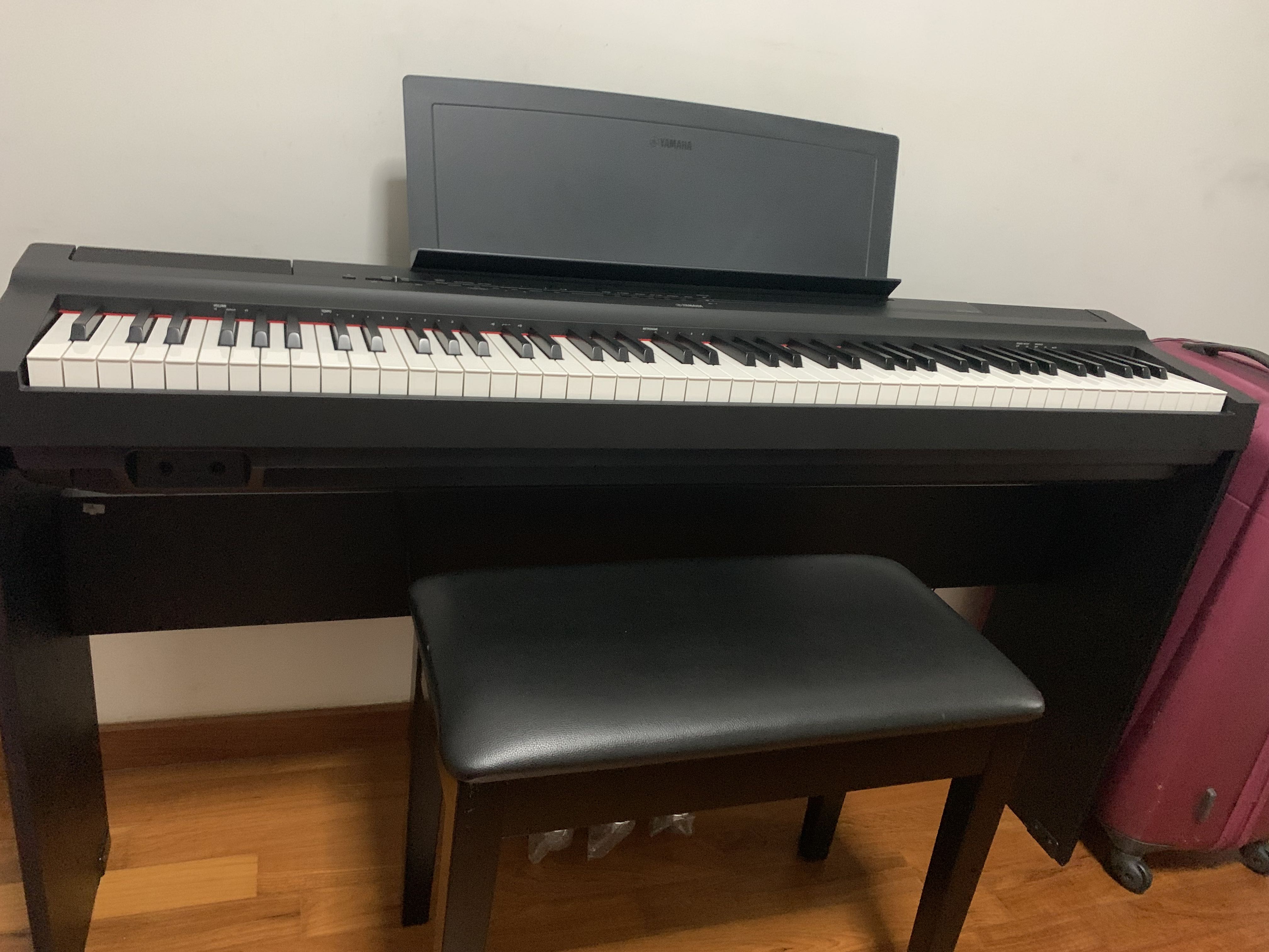 Yamaha P-125 P125, Hobbies & Toys, Music & Media, Musical Instruments ...