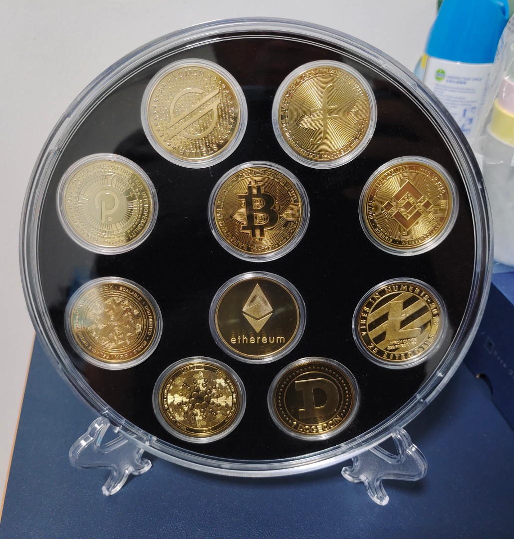40mm Coin display with stand(coins in the picture are not included ...