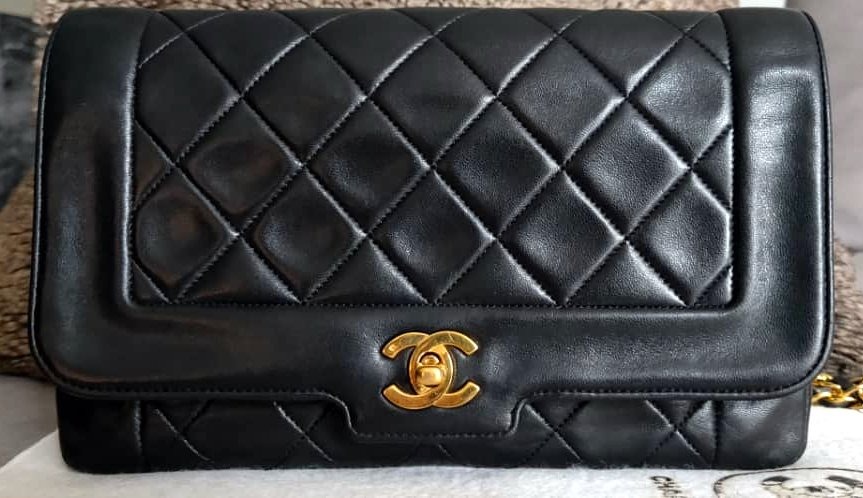 CHANEL Vintage Diana 24K Gold Chain Medium Flap Bag, Women's Fashion ...