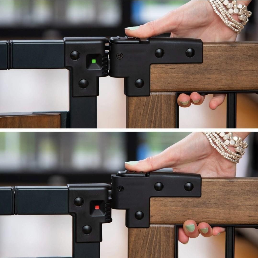 (AZ) Evenflo Barn Door Walk-Thru Gate (Farmhouse Collection) , Babies ...