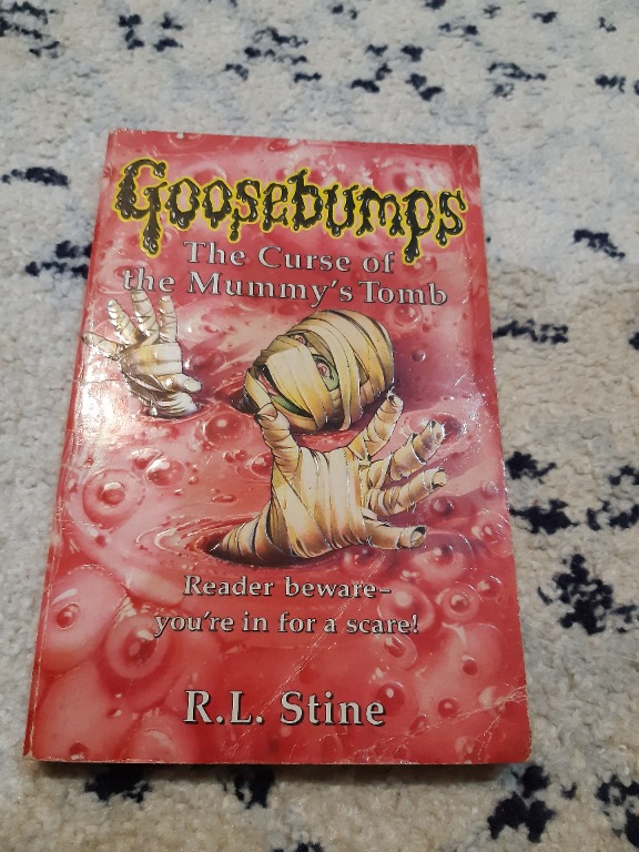 The Curse of Mummy's Tomb Goosebumps R.L Stine, Hobbies & Toys, Books ...