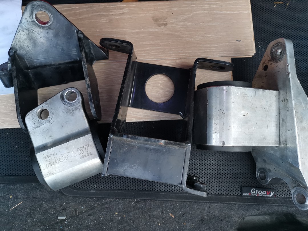 Hasport engine mount for fd2r, Car Accessories, Accessories on Carousell