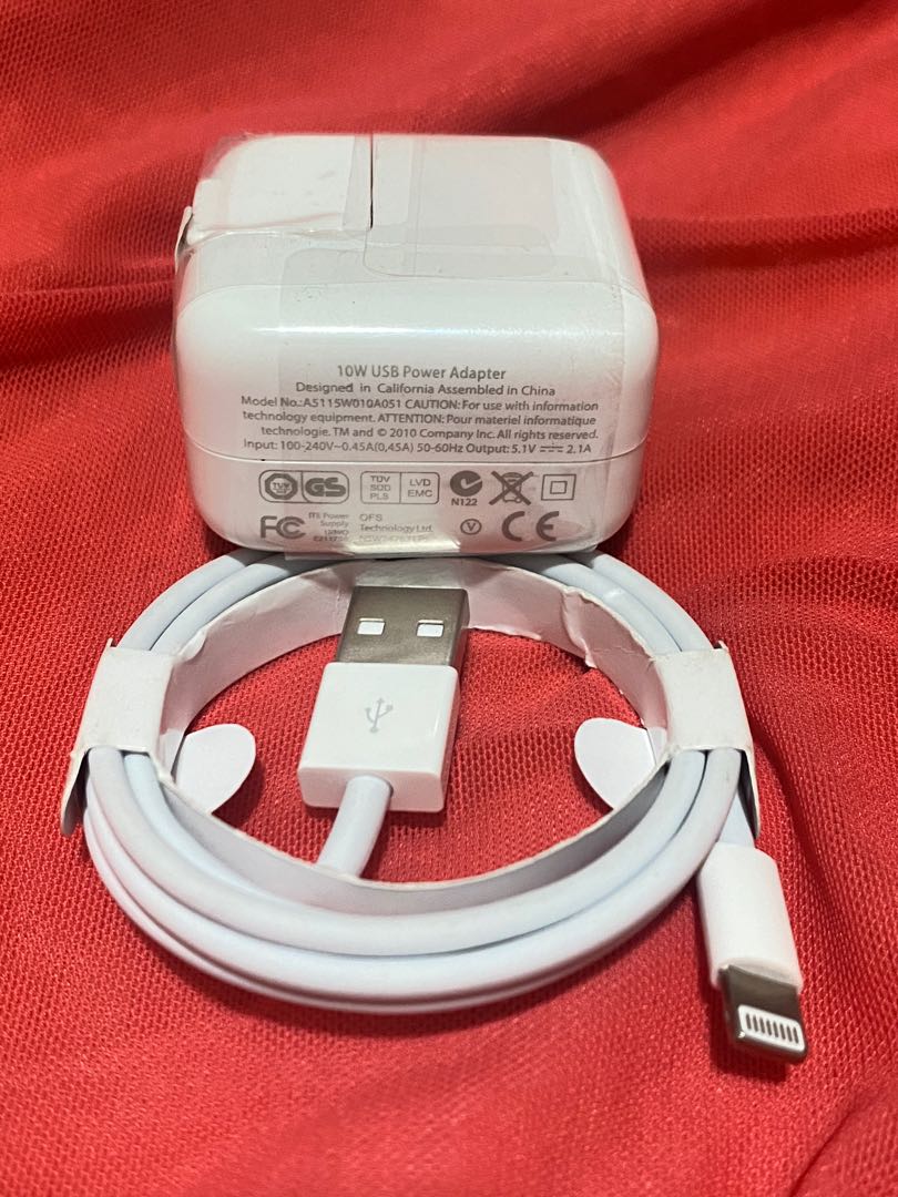 iPhone iPad charger 10 watts adapter and lightning cable, Mobile Phones ...