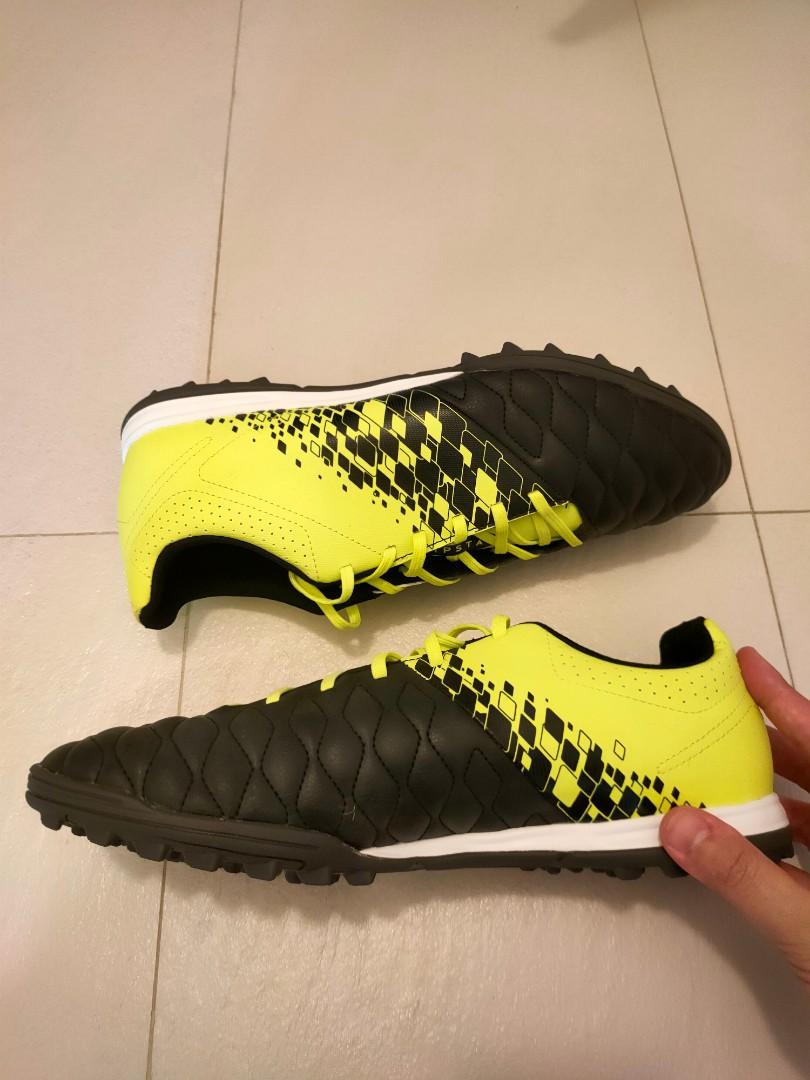 Kipsta boots, Luxury, Sneakers & Footwear on Carousell