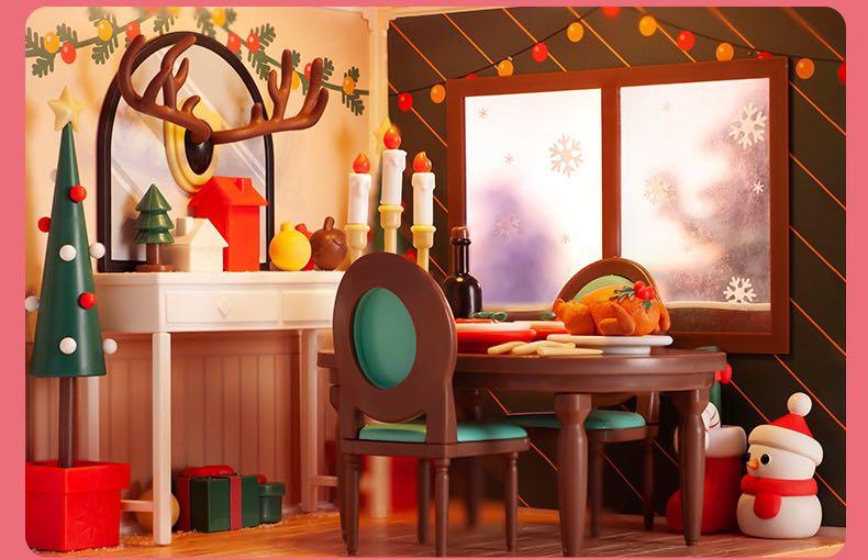 (LIMITED EDITION) Popmart Christmas House 2021, Hobbies & Toys, Toys ...