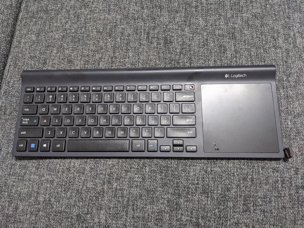 Logitech Wireless All In One Keyboard Tk820 With Built In Touchpad