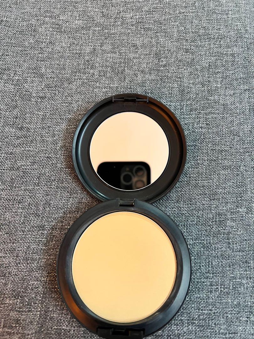 MAC NC41 Studio Fix Powder plus Foundation, Beauty & Personal Care ...