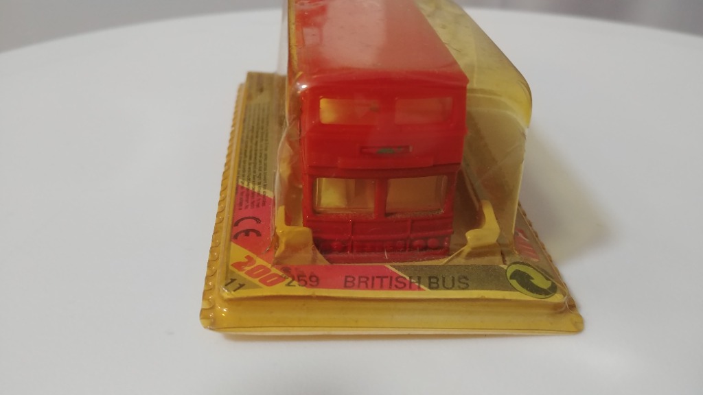 MAJORETTE Diecast BRITISH BUS, 絶版懷舊巴士, 興趣及遊戲, 玩具 & 遊戲類 - Carousell