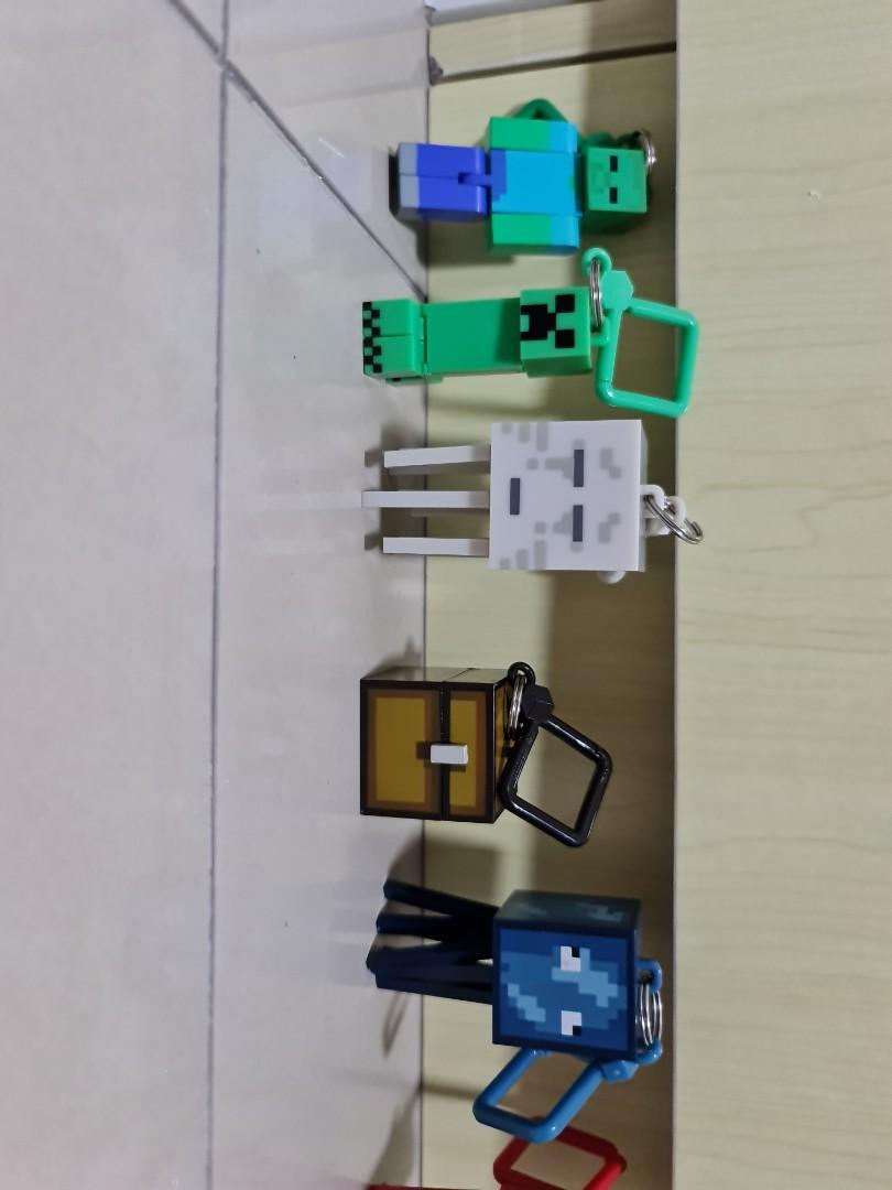 Minecraft keychain, Hobbies & Toys, Toys & Games on Carousell