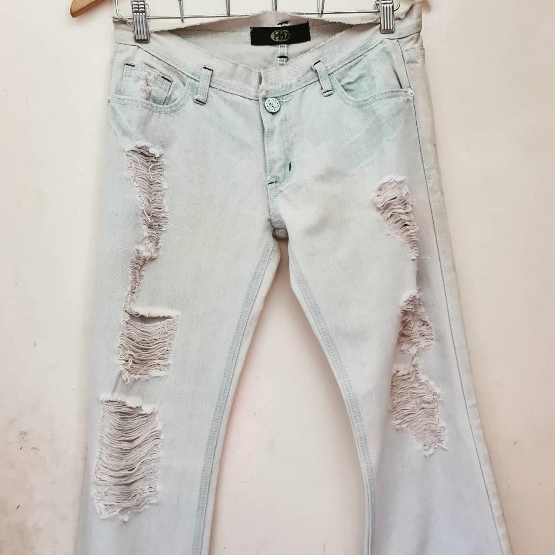 MMD Jeans Wear light blue boyfriend jeans sz M, Women's Fashion ...