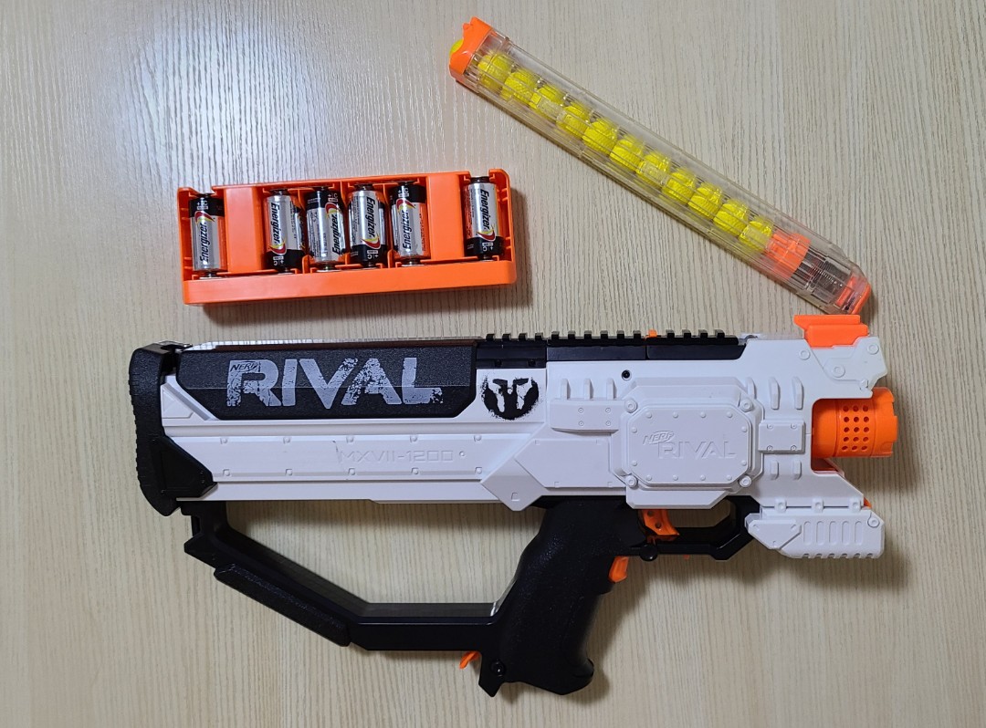 Nerf Rival Phantom Corps Hera MXVII-1200, Includes 12 Rounds, Fires 100 ...