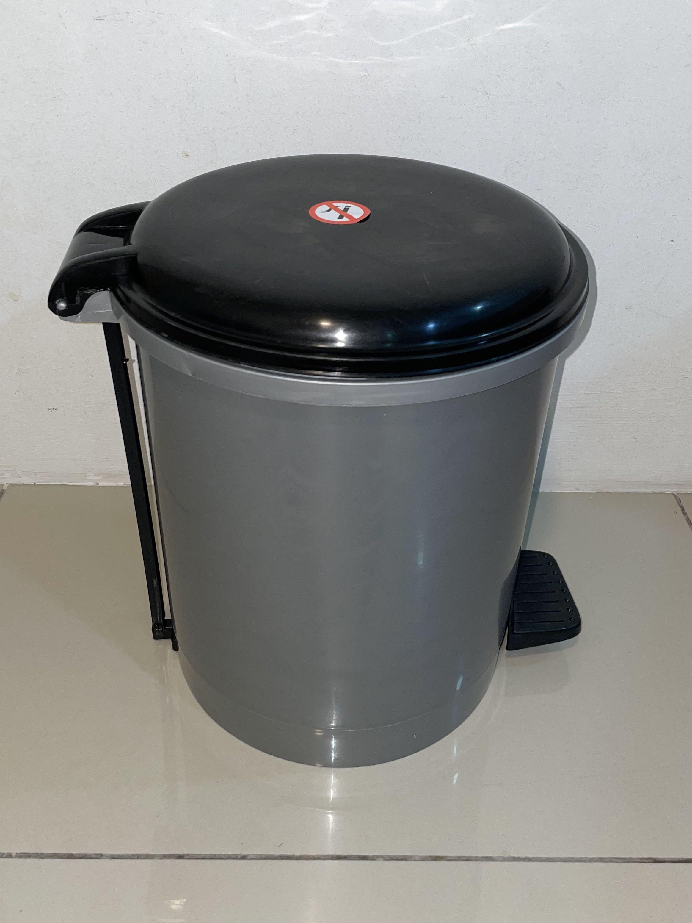 Pedal Dustbin (10L), Furniture & Home Living, Home Improvement ...