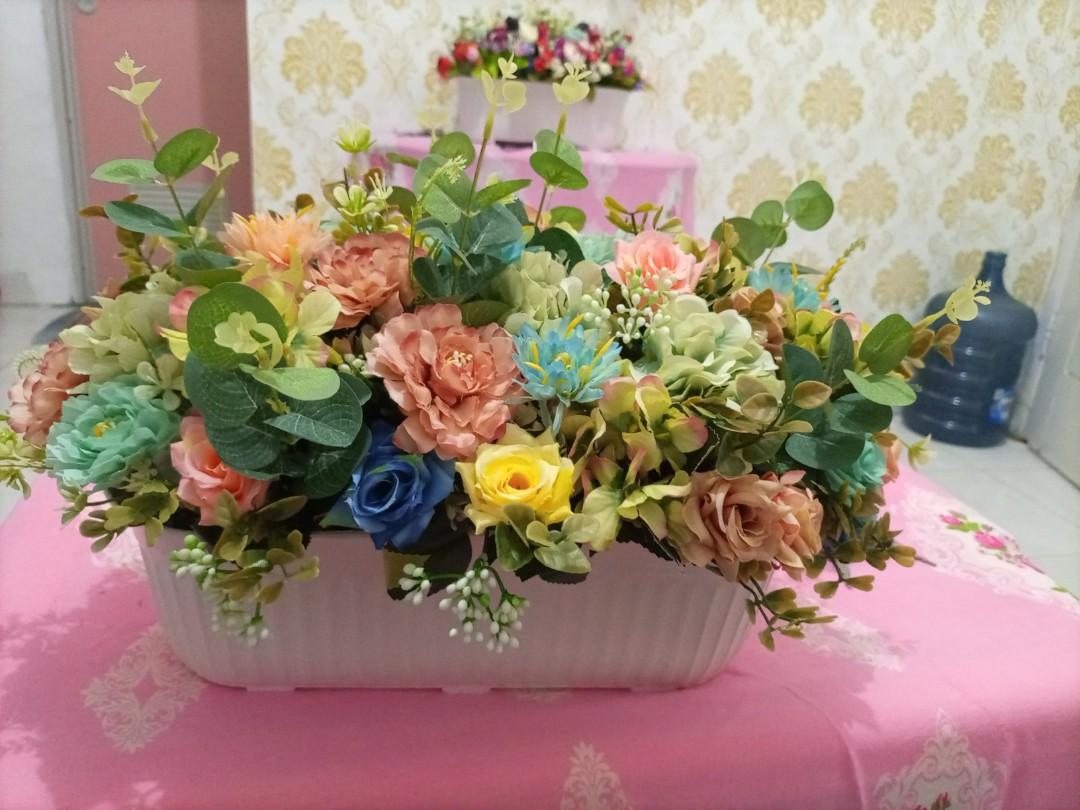 Rangkaian bunga., Perkebunan di Carousell