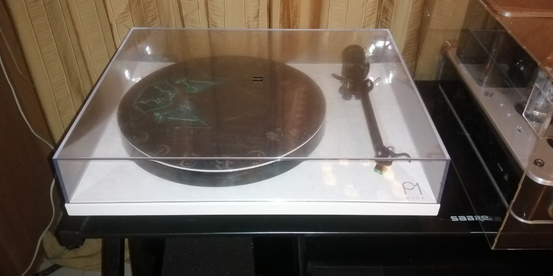 Rega P1 plus Turntable + Edifier R2700 powered bookshelf speaker, Audio ...
