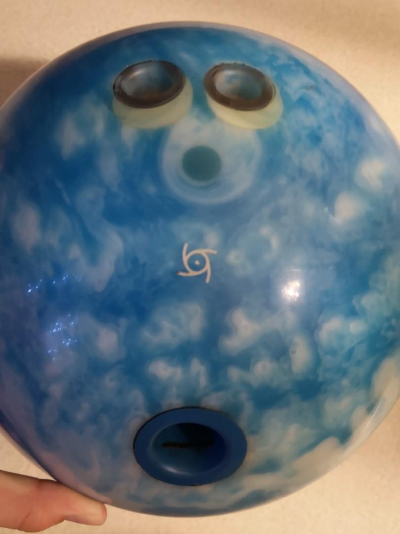 STORM Ice bowling ball, Sports Equipment, Sports & Games, Billiards ...