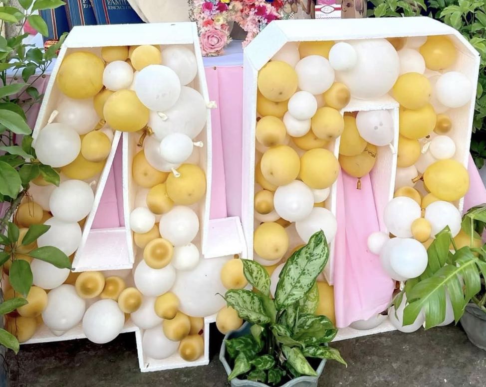 Styro Board for Number Balloon Mosaic, Hobbies & Toys, Stationary ...