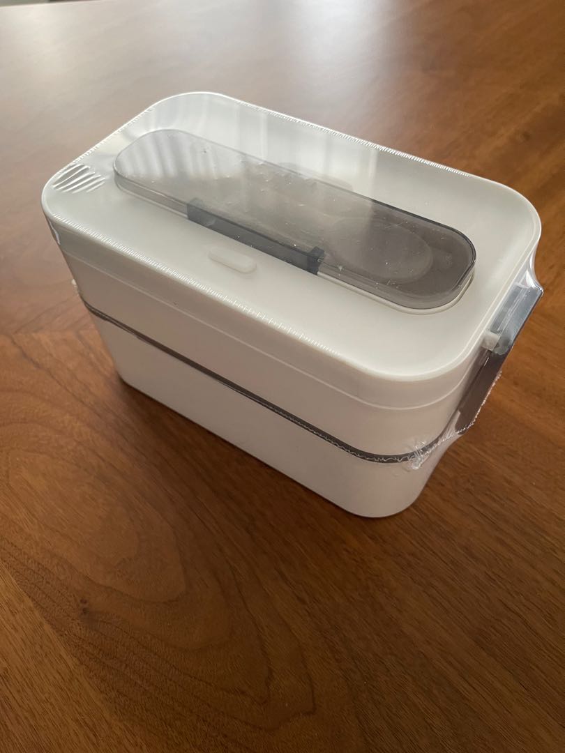 Uniqlo limited edition bento box, Furniture & Home Living, Kitchenware ...