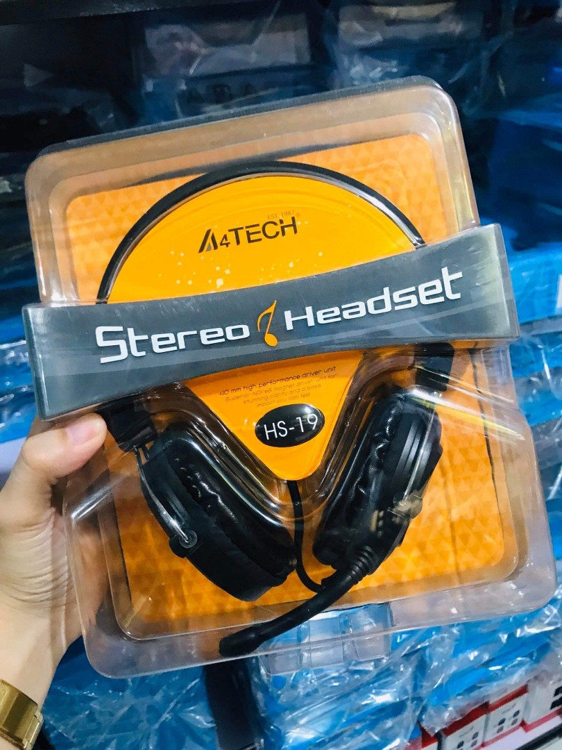 A4Tech HS-19 Comfort Fit Stereo Headset with Mic, Audio, Headphones ...