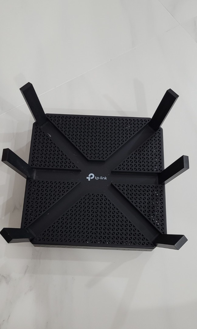 AC4000 MU-MIMO Tri-Band Wi-Fi Router, Computers & Tech, Parts ...