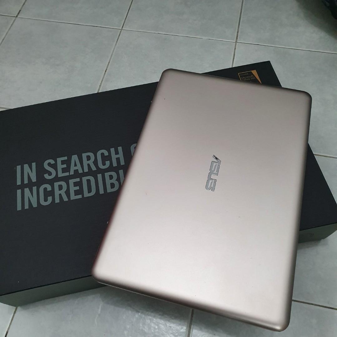 Asus E200 Notebook, Computers & Tech, Laptops & Notebooks on Carousell