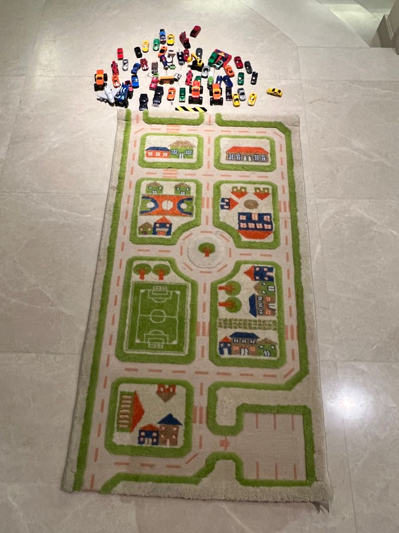Car Town Play Mat and Cars, Hobbies & Toys, Toys & Games on Carousell