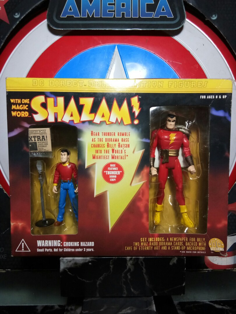 DC Direct Deluxe Action Figures Captain Marvel Shazam and Billy Batson ...
