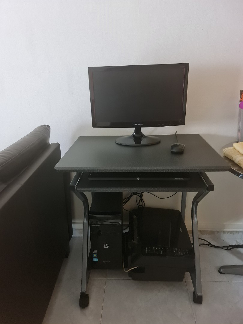 Desktop with full set with printer and table, Computers & Tech ...
