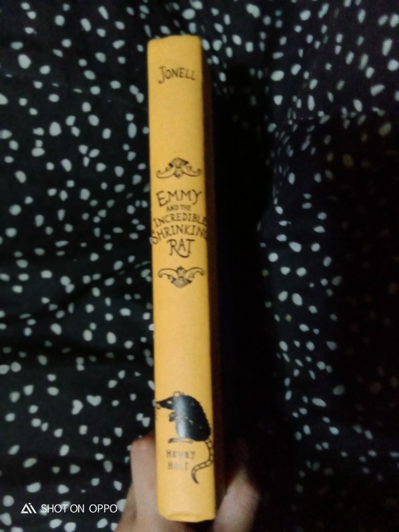 Emily & the incredible shrinking rat, Hobbies & Toys, Books & Magazines ...