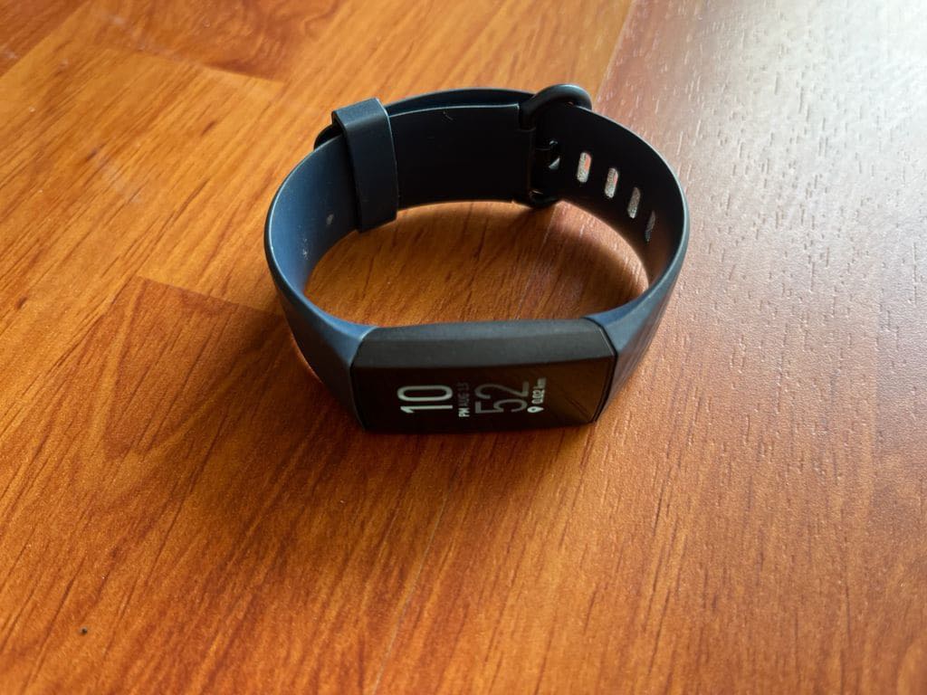 Fitbit Charge 4 - Blue, Mobile Phones & Gadgets, Wearables & Smart ...