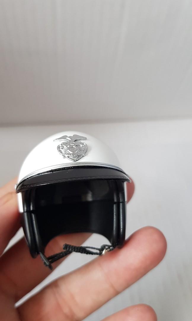 Hot toys 1/6 scale Terminator T1000 Traffic Police Helmet, Hobbies ...