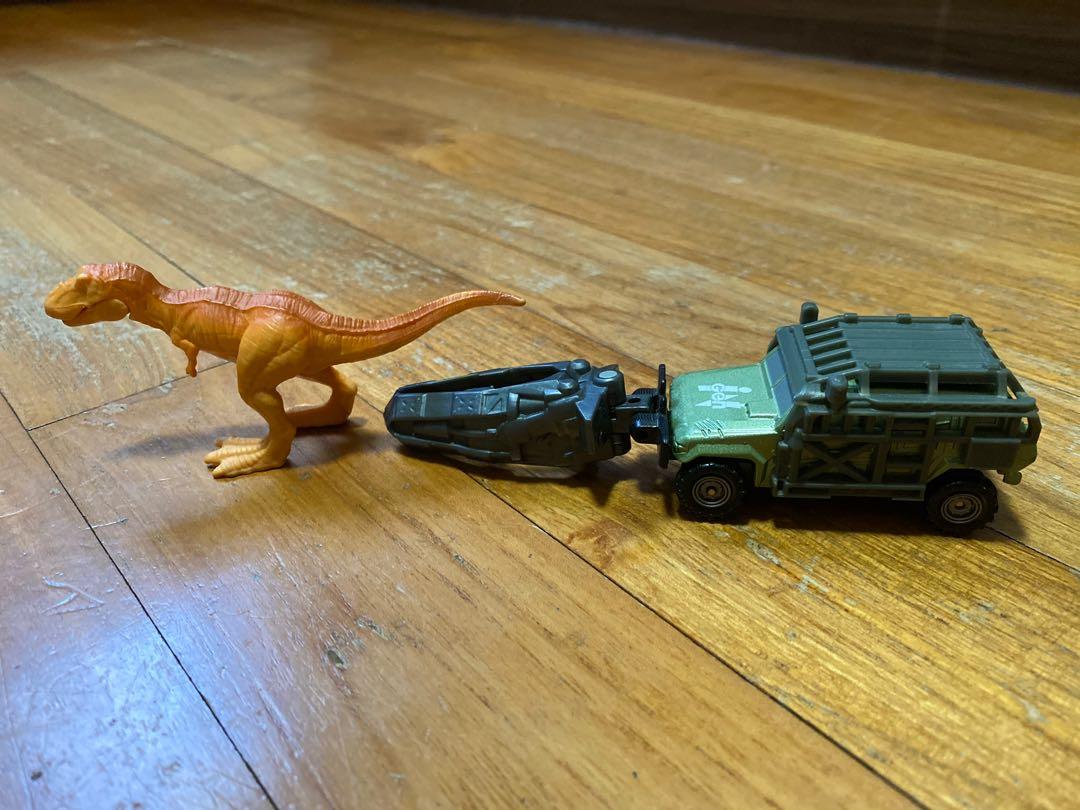 Mattel dinosaur and Jurassic truck/ Land Rover, Hobbies & Toys, Toys ...