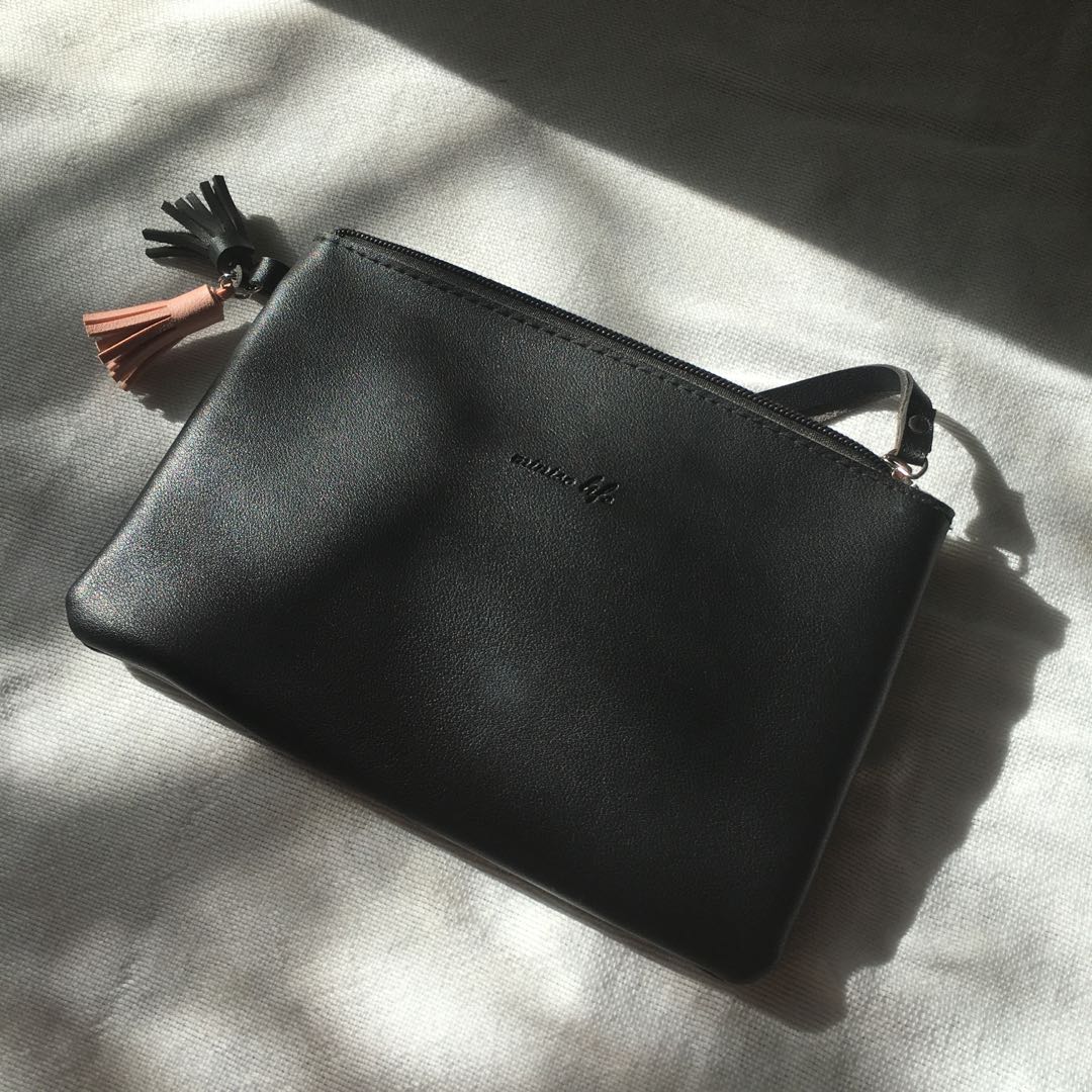 Miniso Life Black Purse, Women's Fashion, Bags & Wallets, Purses ...