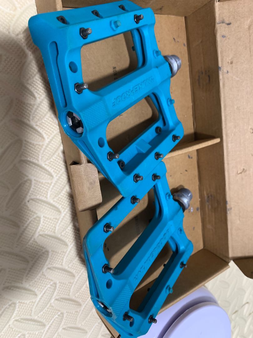 Nukeproof neutron evo pedal, Sports Equipment, Bicycles & Parts, Parts ...