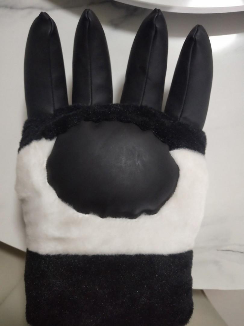 Panda claw soft toy, Hobbies & Toys, Toys & Games on Carousell