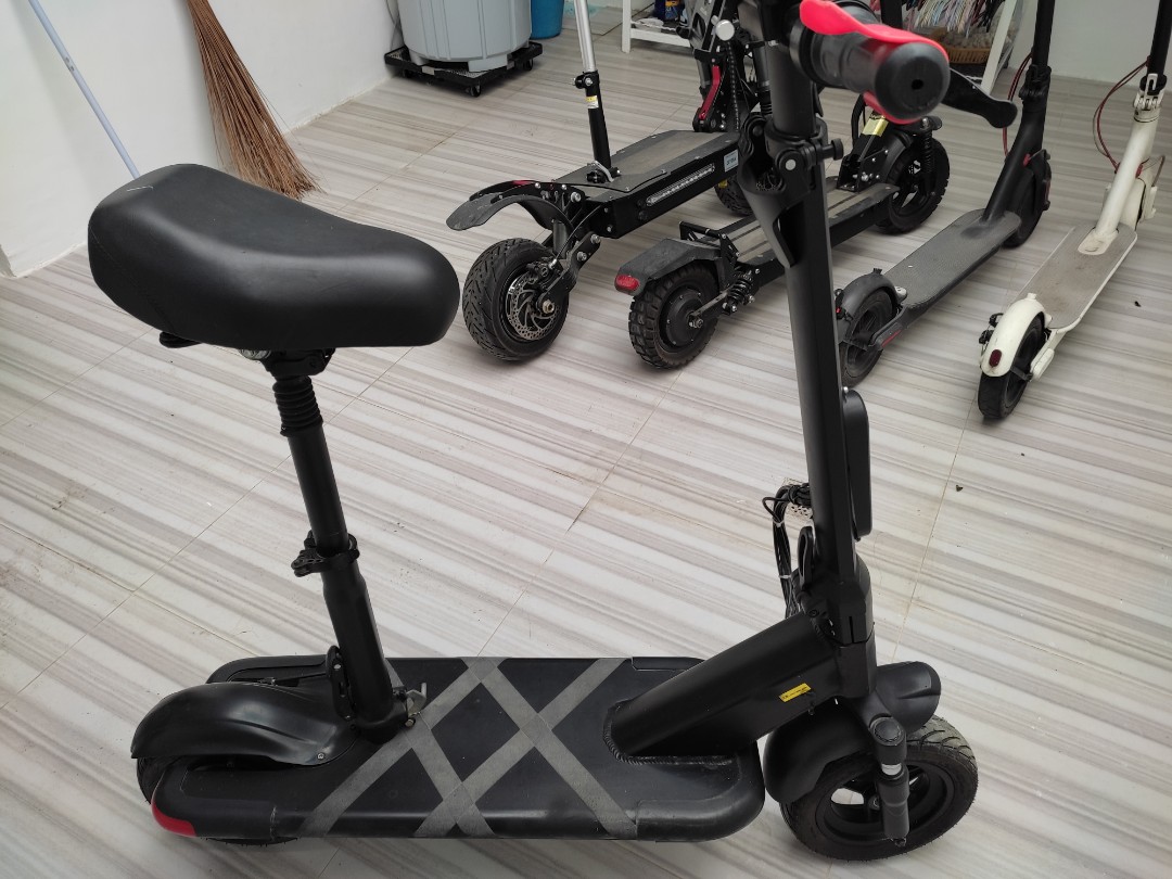 Raze aviator electric scooter, Sports Equipment, Sports & Games, Skates ...