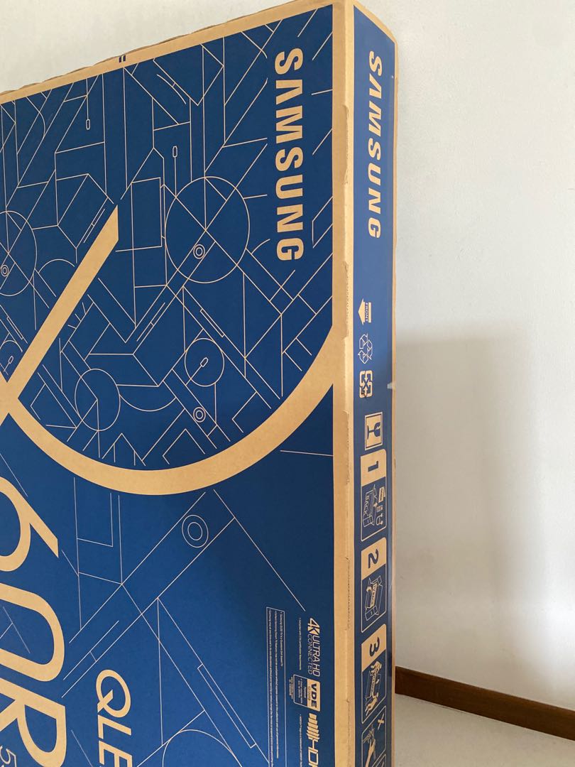 Samsung tv box 55, Everything Else on Carousell