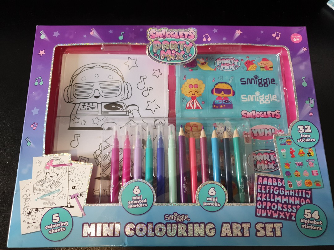 Smiggle Mini Colouring Art Set, Hobbies & Toys, Stationery & Craft ...