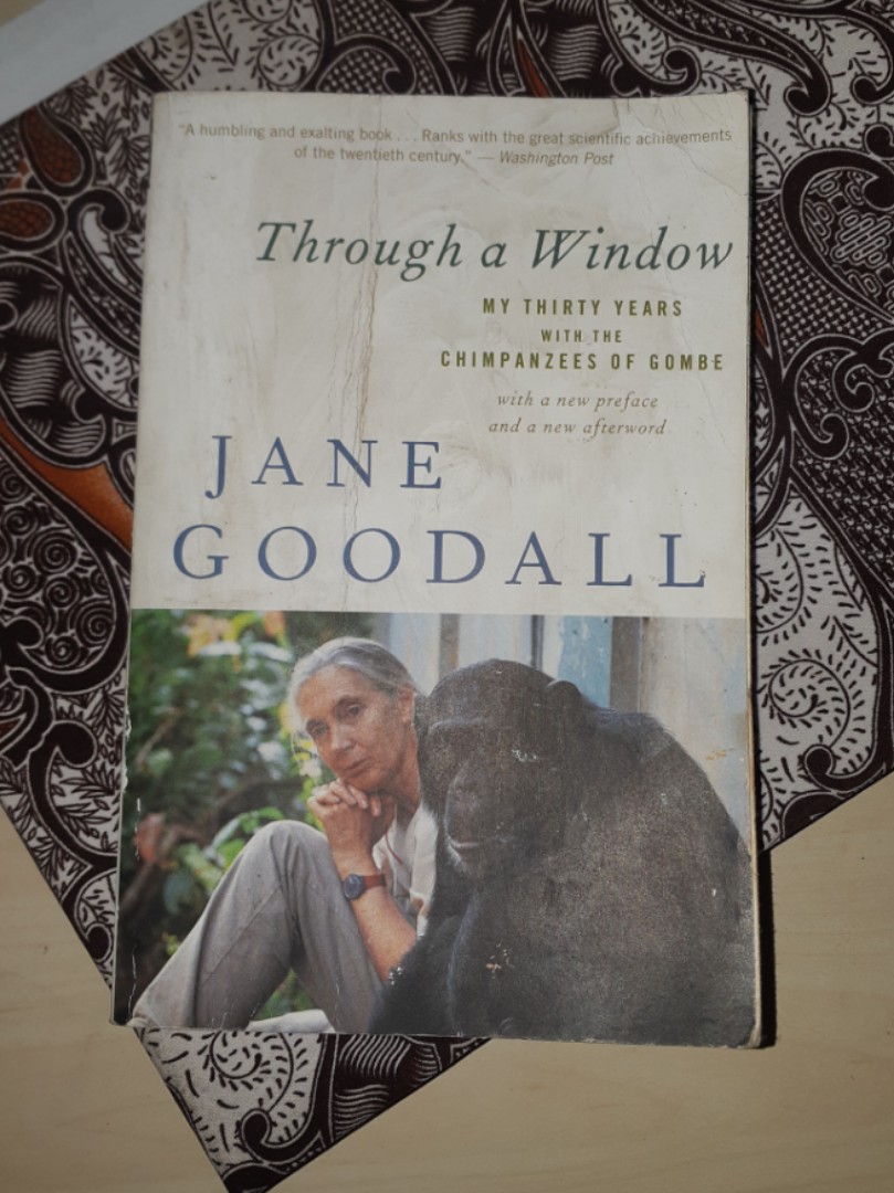 Through a Window by Jane Goodall, Buku & Alat Tulis, Buku di Carousell