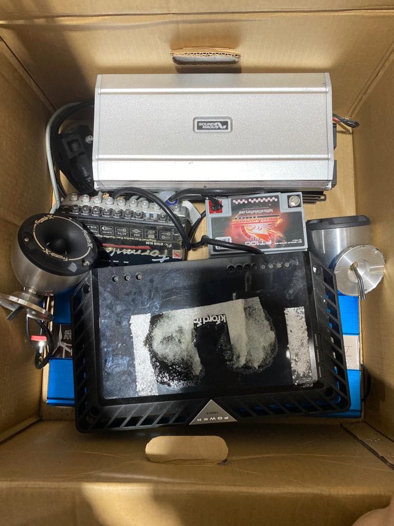 Toyota Vellfire sound system full set, Car Accessories, Electronics ...