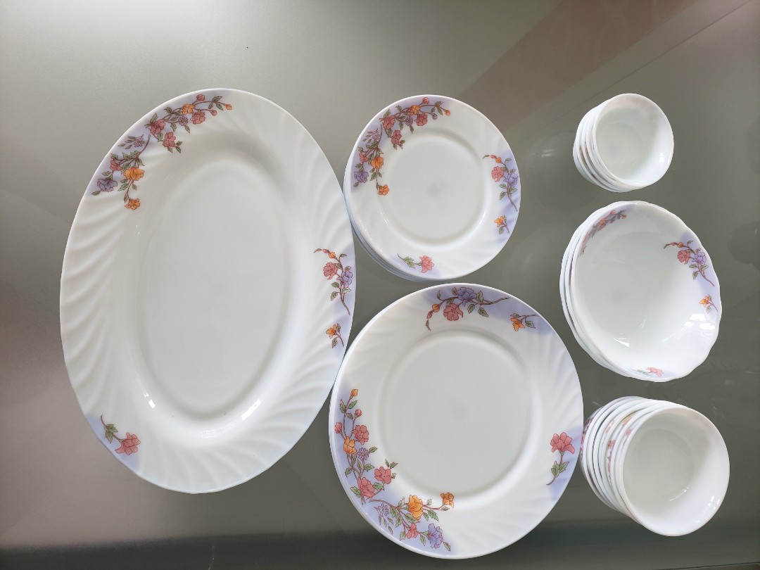 Treo Dinner Set (24 pieces), Furniture & Home Living, Kitchenware ...
