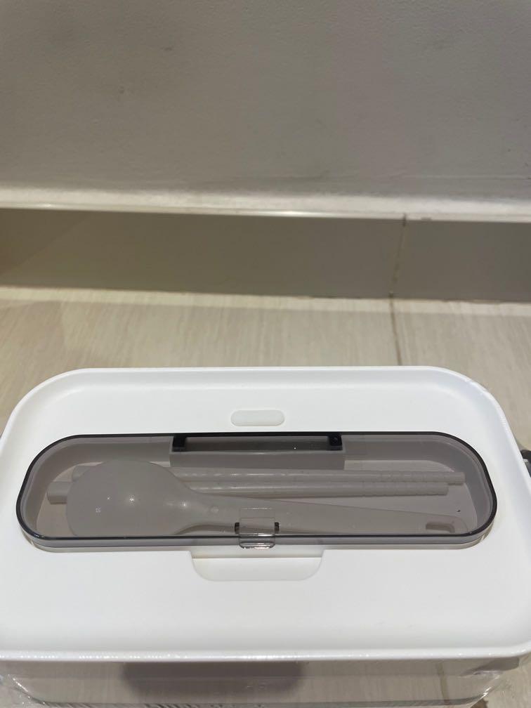 Uniqlo Lunch Box Set, Furniture & Home Living, Kitchenware & Tableware ...